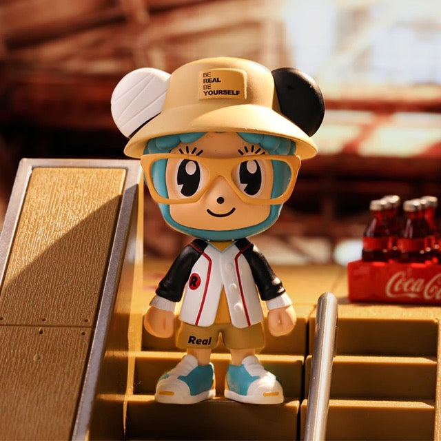 POP MART StayReal Mousy little Trendy Era Series (Random 1 Out of 12 ...