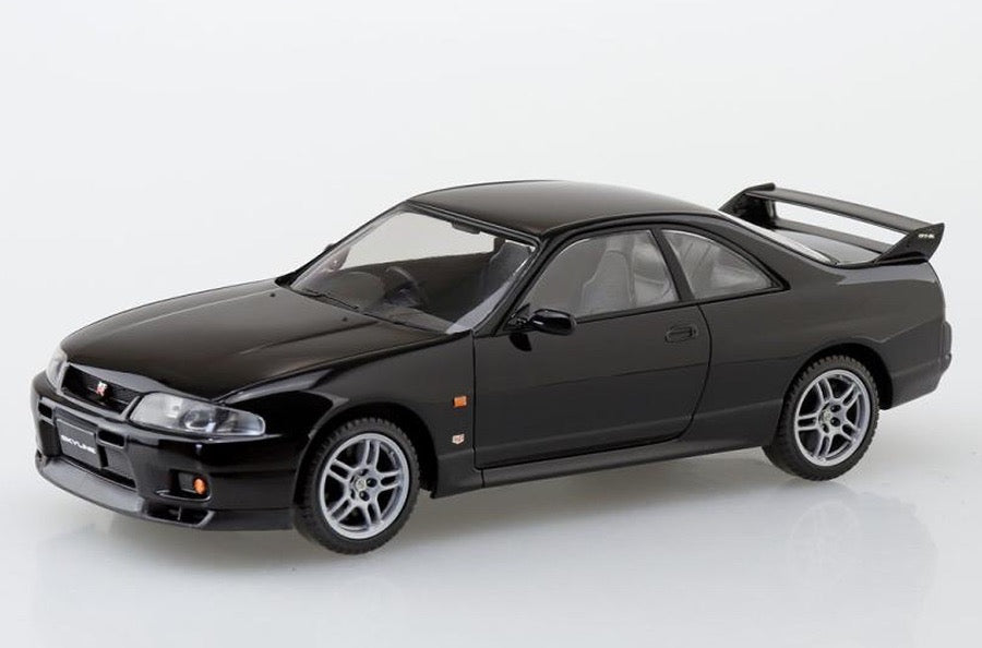 Aoshima 1/32 Nissan R33 Skyline GT-R (Black) – Click.com.bn